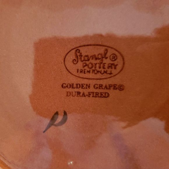 Dining | Vintage Stangl Pottery Medium Vegetable Bowl Golden Grapes ...